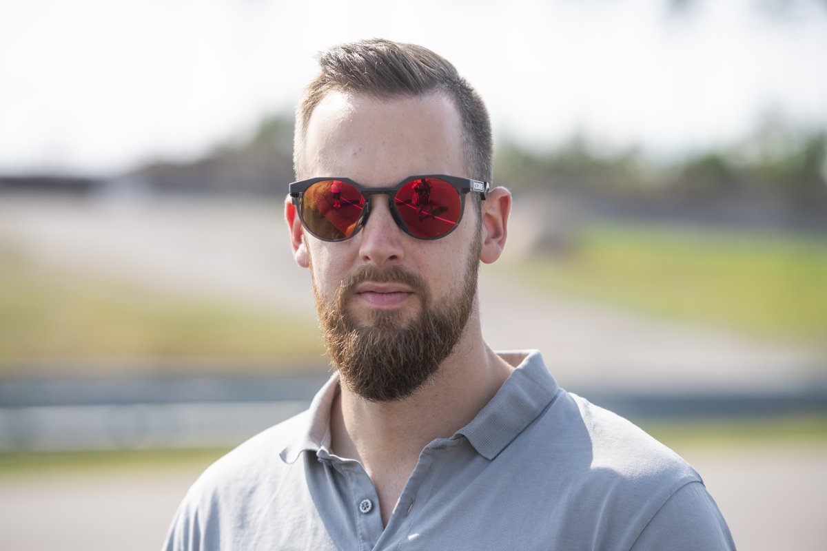 Kymiringin uudet omistajat ovat maltillisia, mutta silti radan kattona ...